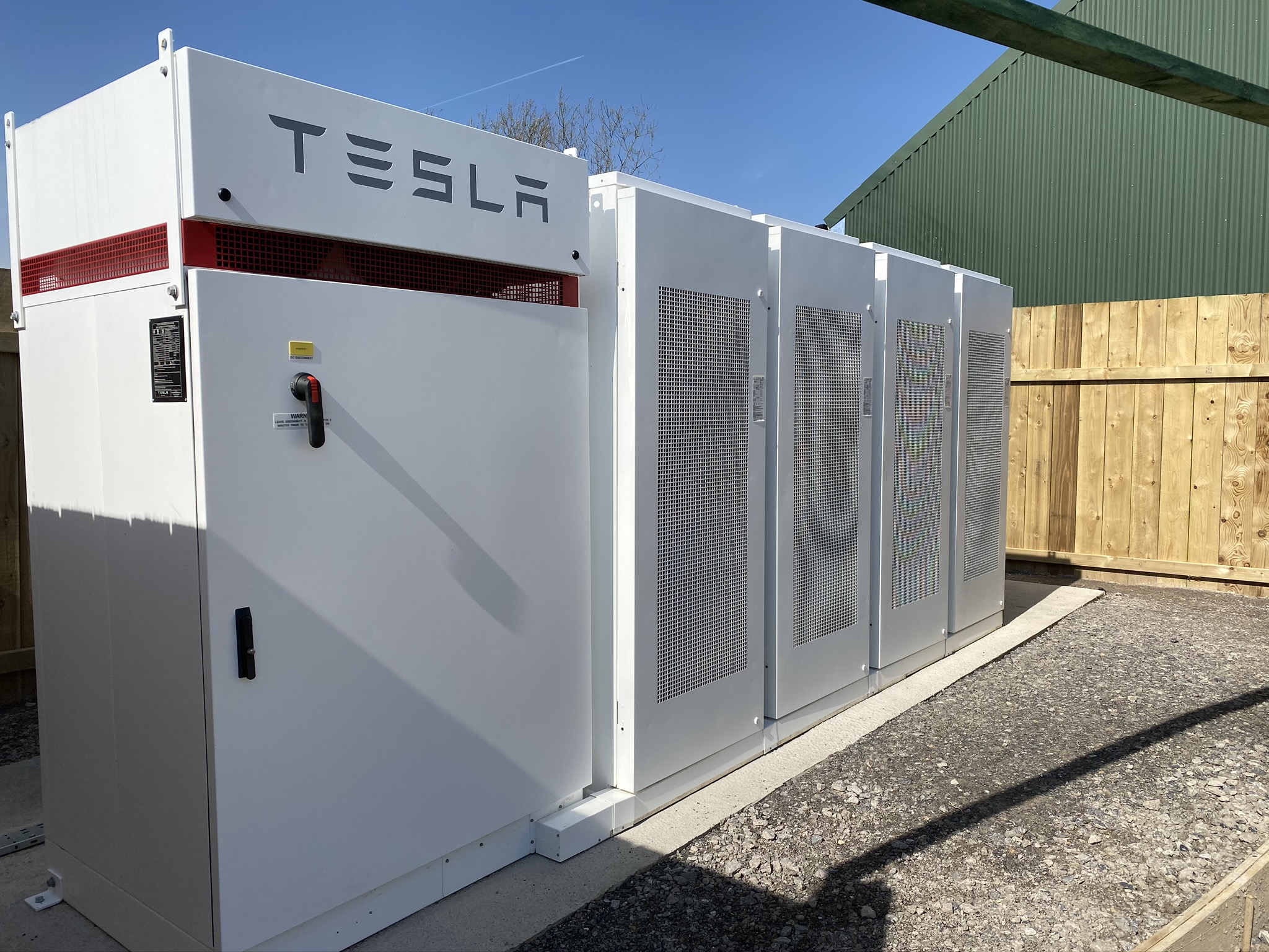 Commercial Battery Storage Solution for Solar PV | EvoEnergy