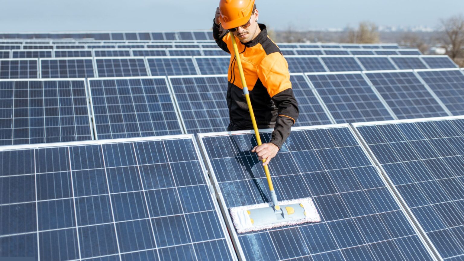 Tips For Solar Panel Cleaning and Maintenance | EvoEnergy