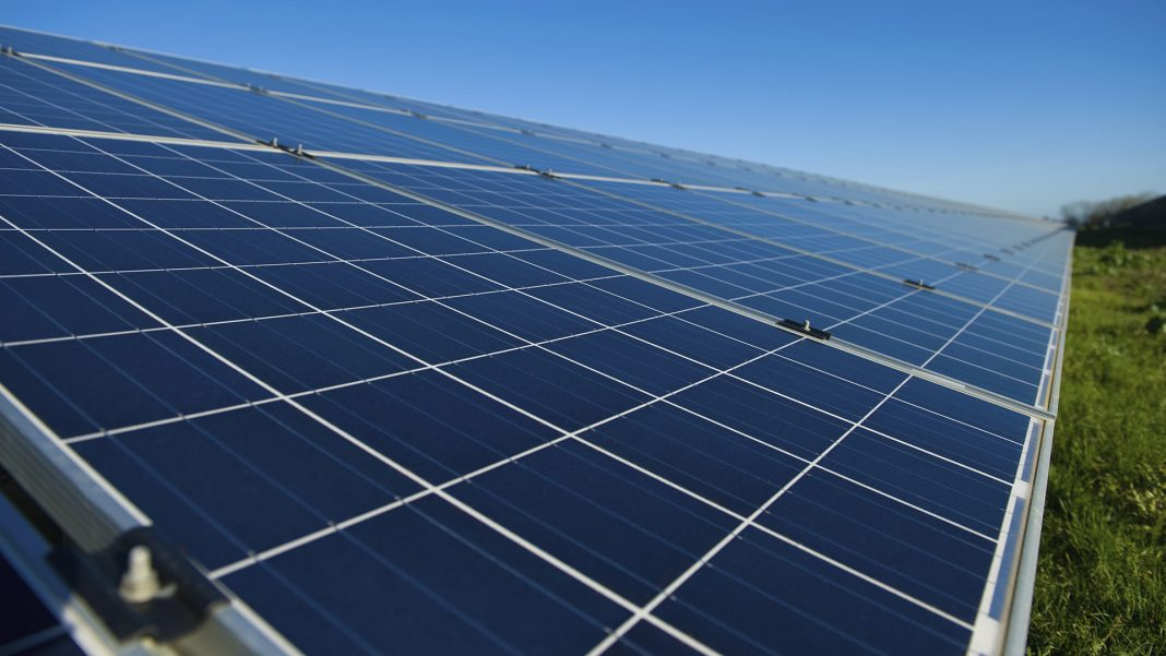 Revolutionising Solar Energy with 3D Solar Cells | EvoEnergy